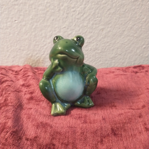 Hand Crafted | Accents | Vintage Green Briar Thinking Frog | Poshmark